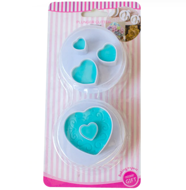 Cumpara Set 2 forme pentru prajituri,diferite modele la pretul de 19,00 Lei